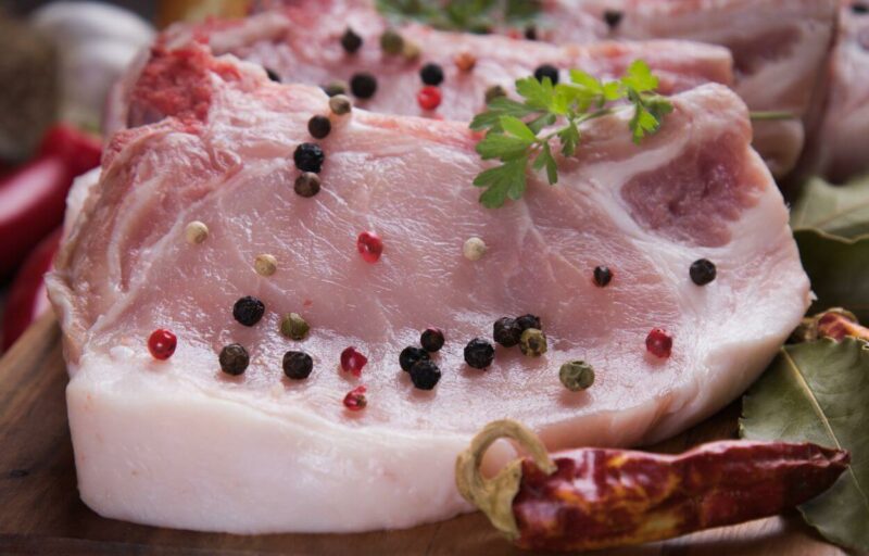 Landrace Pig – A Good Pig Breed For Commercial Farming – FarmerDB