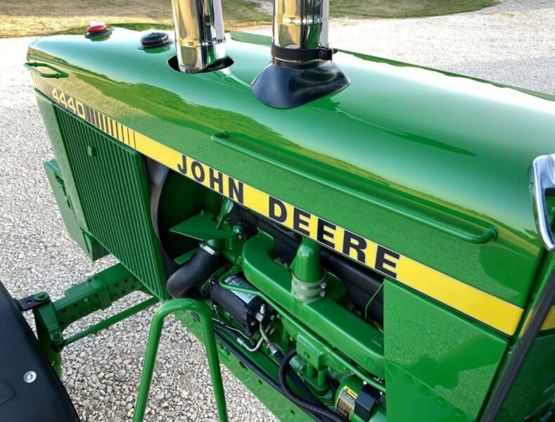 John Deere 4440 Tractor – (JD 4440) – FarmerDB